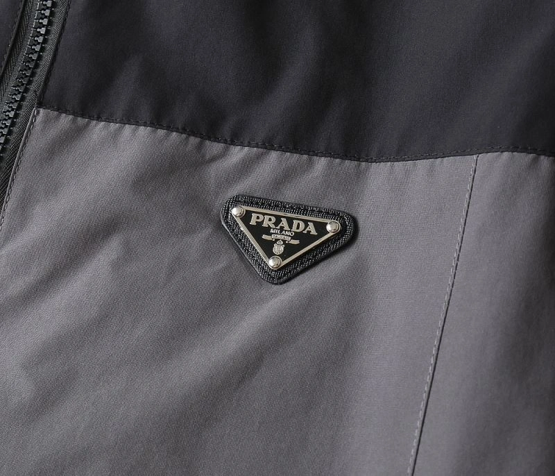 High accuracy Prada Outwear
