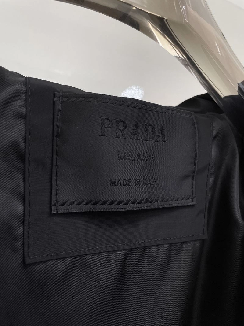 High accuracy Prada Outwear