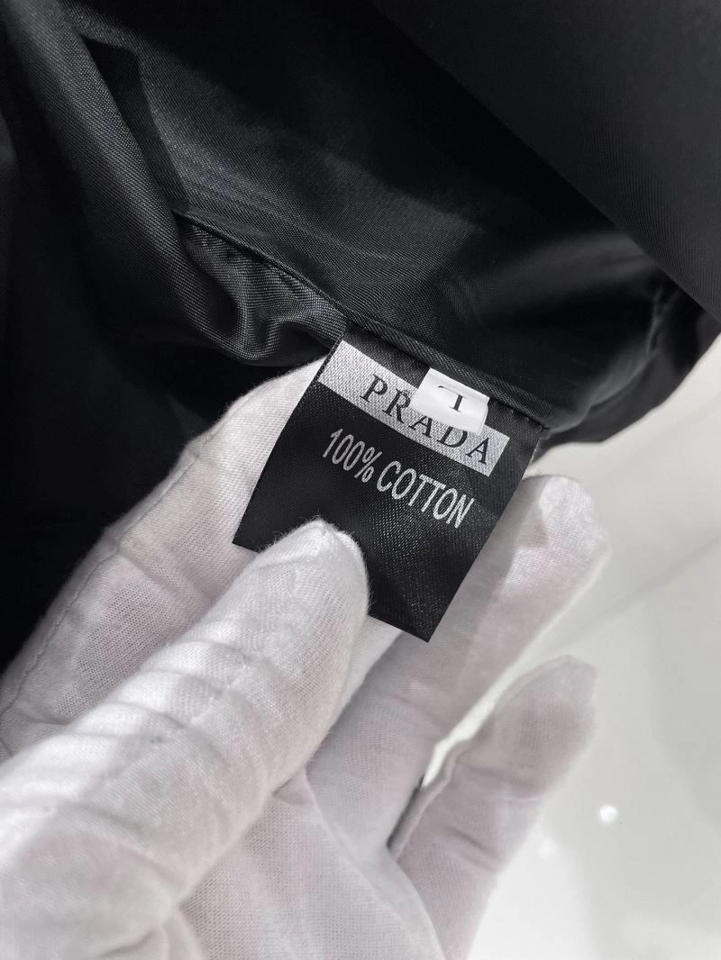 Top mirror Prada Outwear
