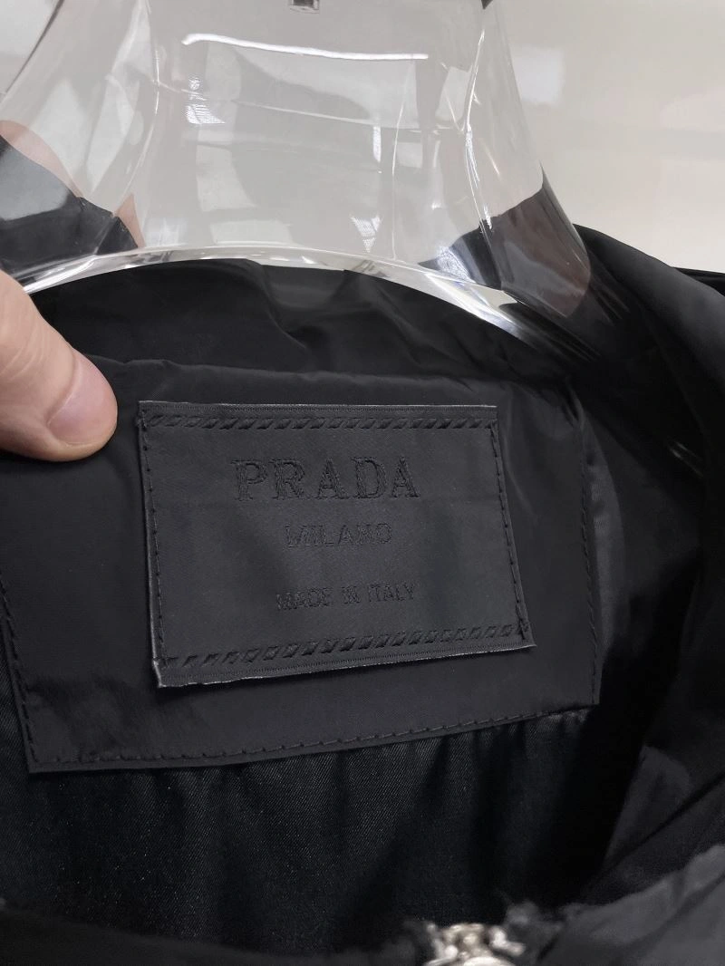Brand-original Prada Outwear