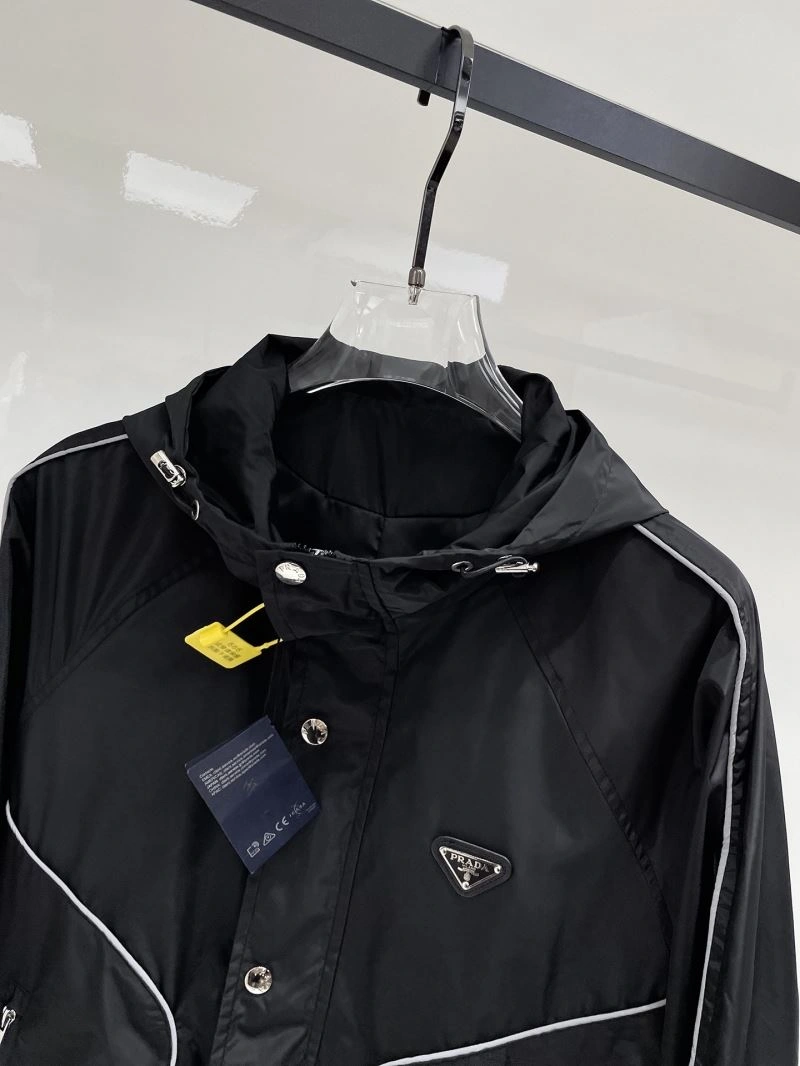 High accuracy Prada Outwear