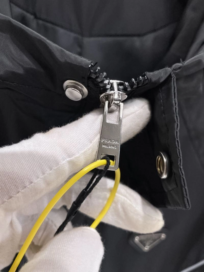 High accuracy Prada Outwear