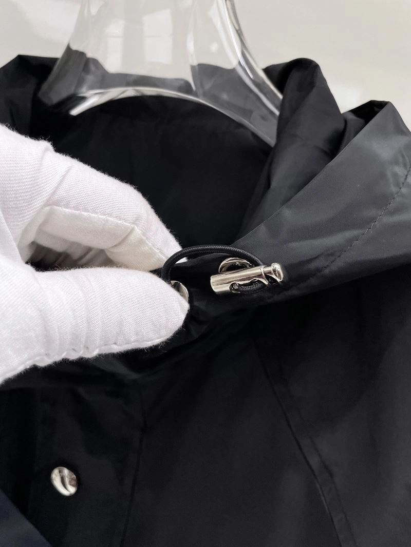 High accuracy Prada Outwear