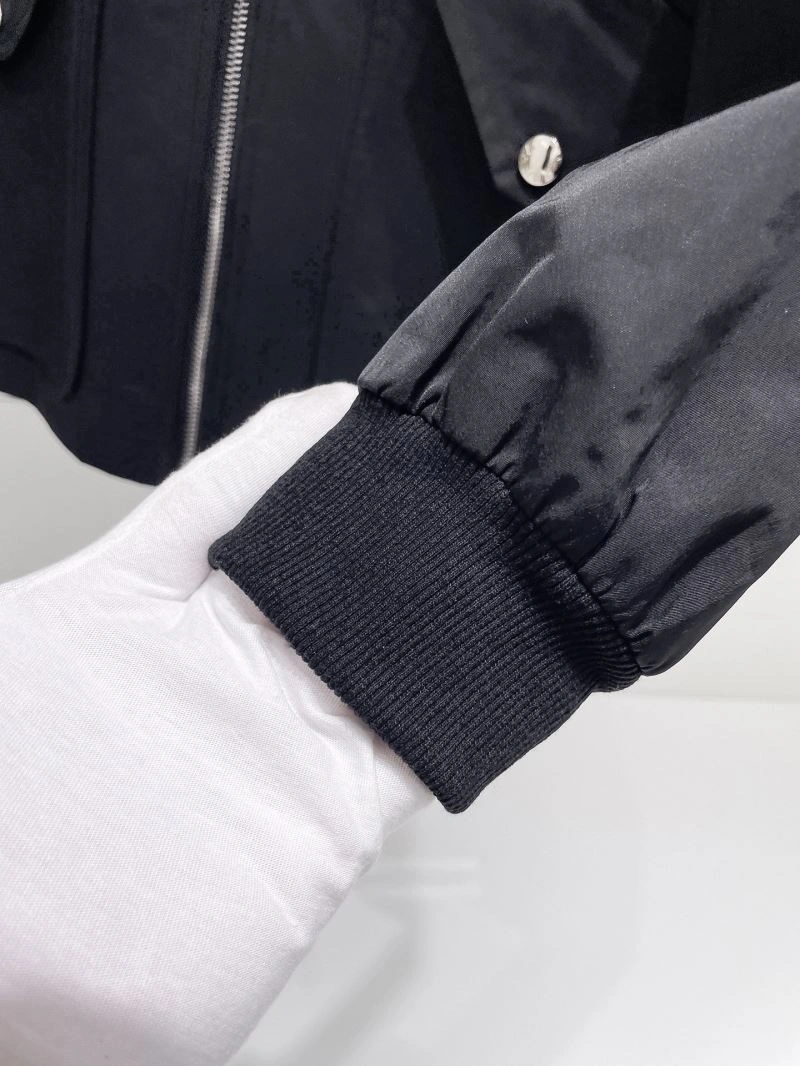 Top match Prada Outwear