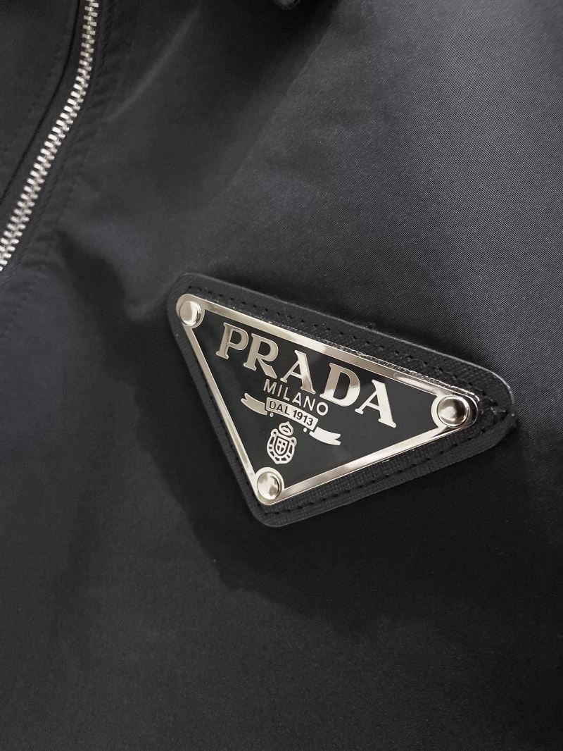 Top match Prada Outwear