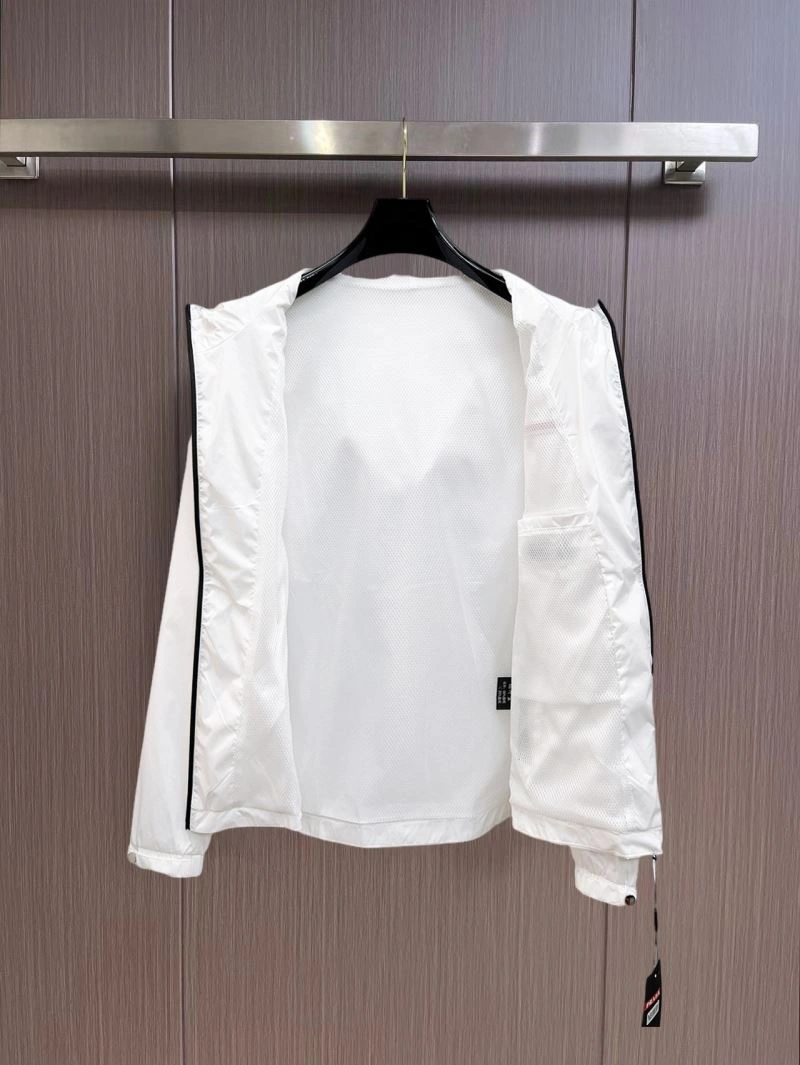High fidelity Prada Outwear