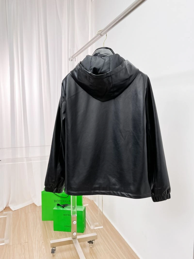 High accuracy Prada Outwear