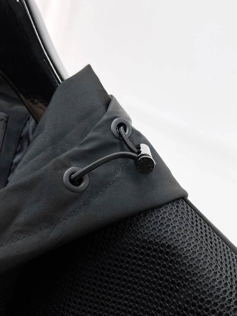 High accuracy Prada Outwear