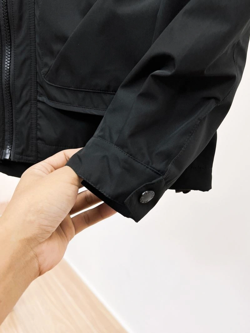 High accuracy Prada Outwear