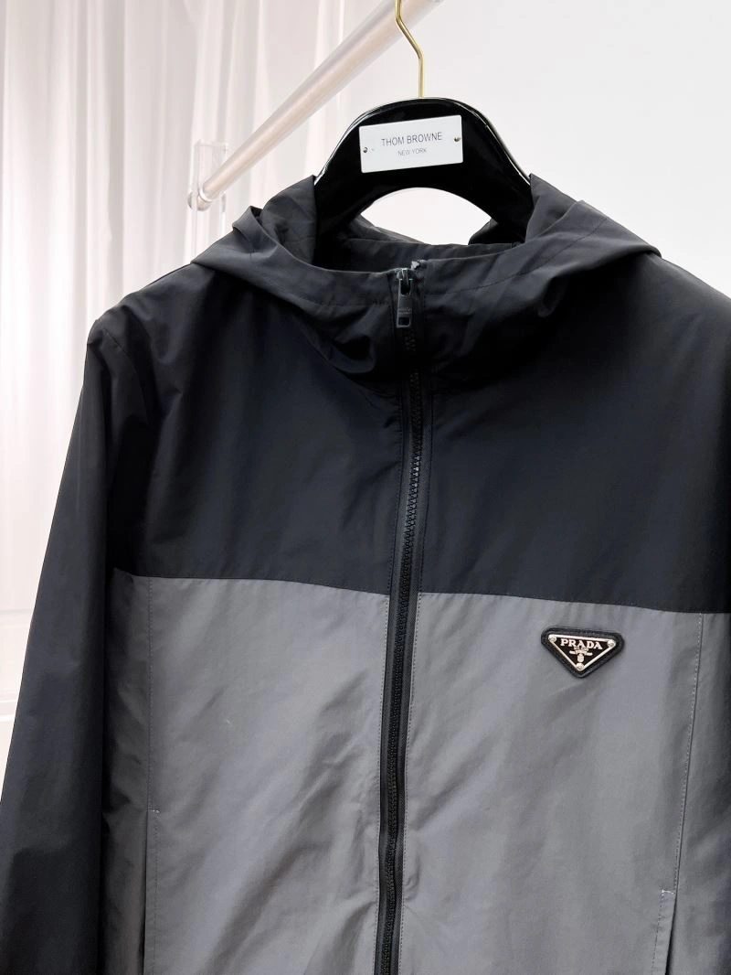 Top mirror Prada Outwear