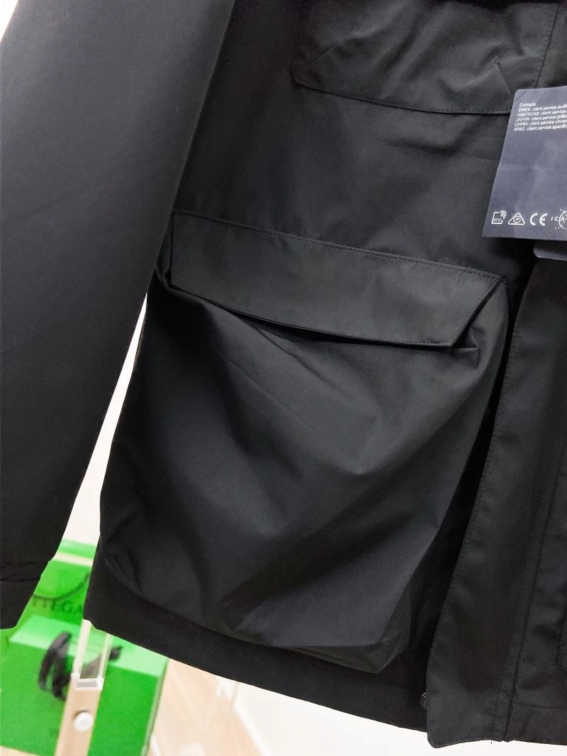 Top match Prada Outwear