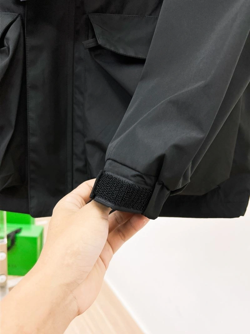Top match Prada Outwear