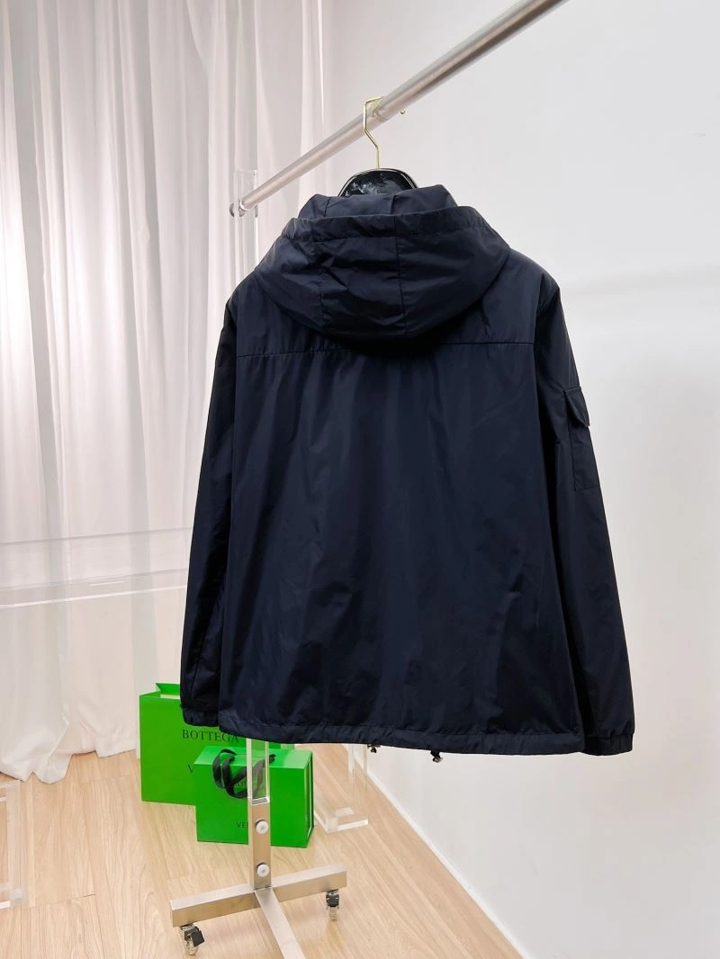 Legit Prada Outwear