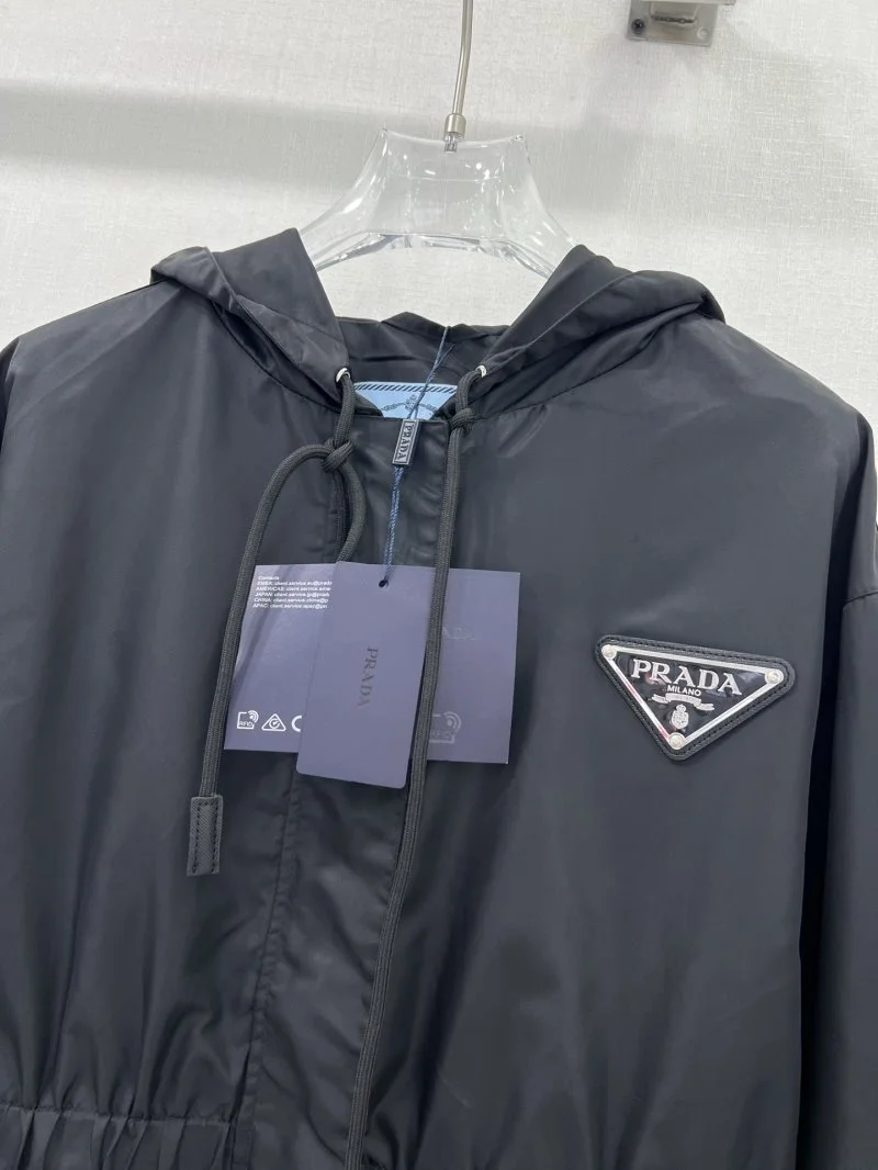 Official Prada Outwear