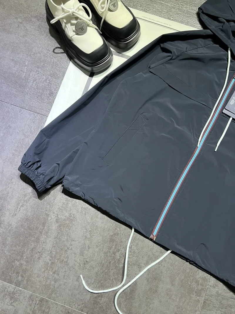 Bargain Prada Outwear