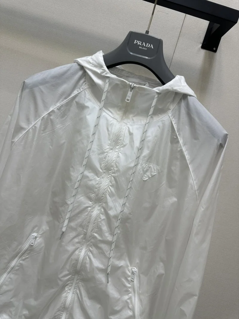 Bargain Prada Outwear