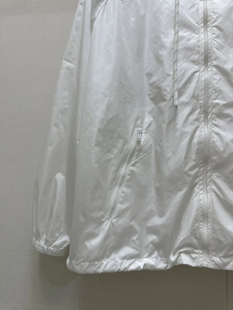 Bargain Prada Outwear