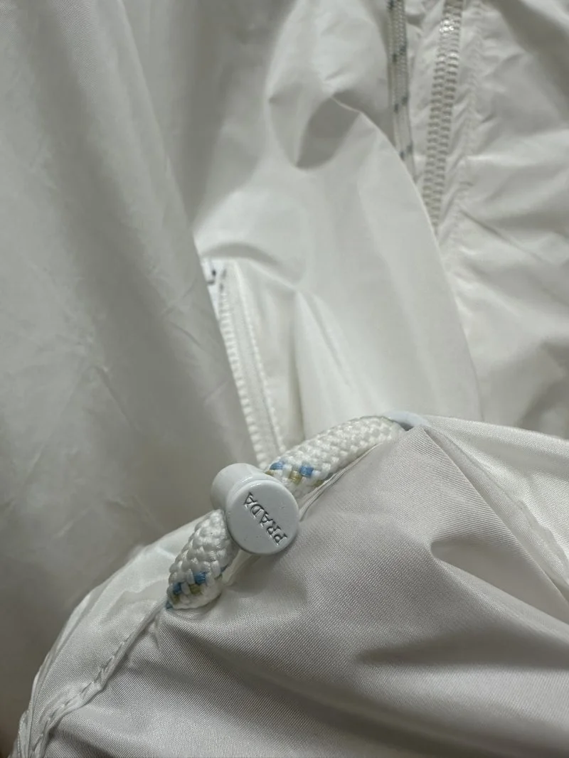Bargain Prada Outwear