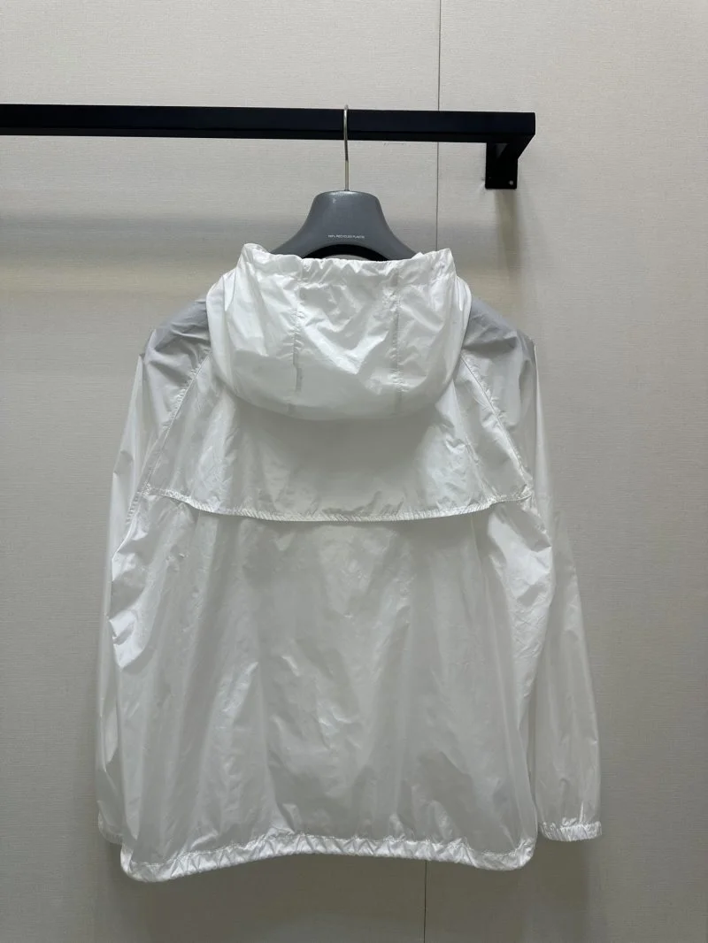 Bargain Prada Outwear