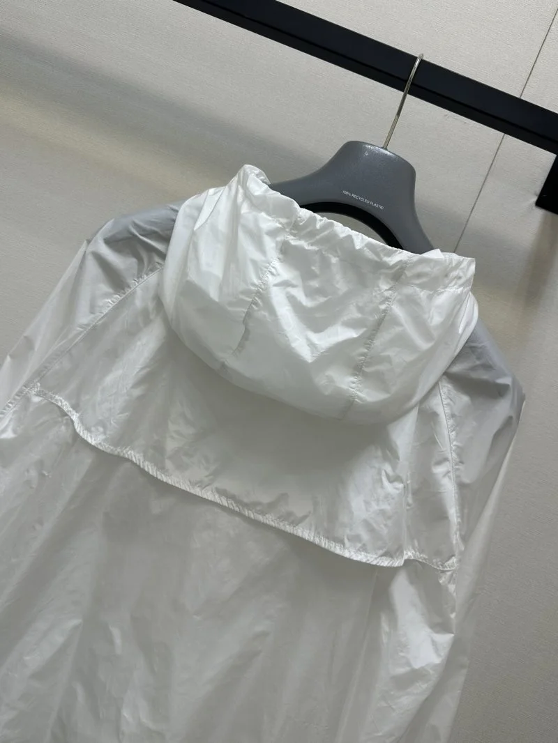 Bargain Prada Outwear