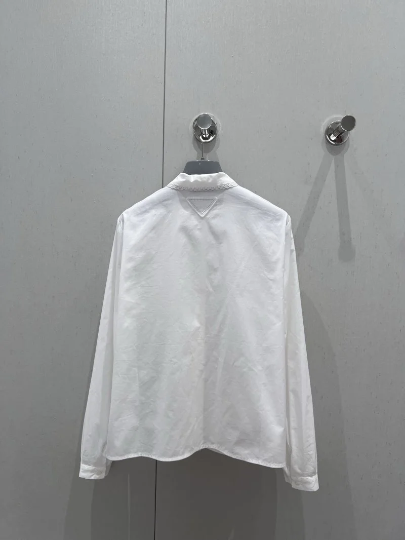 Legit Prada Outwear