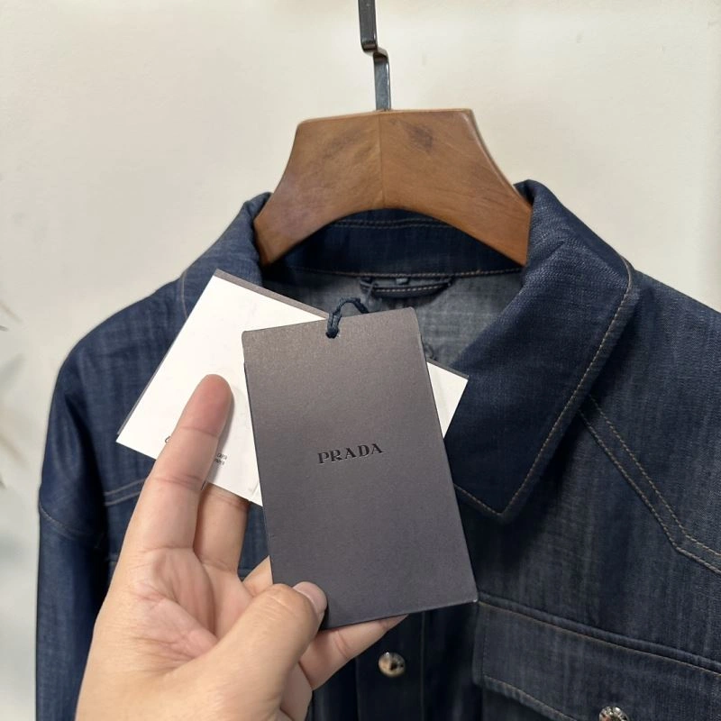 Accurate model Prada Outwear