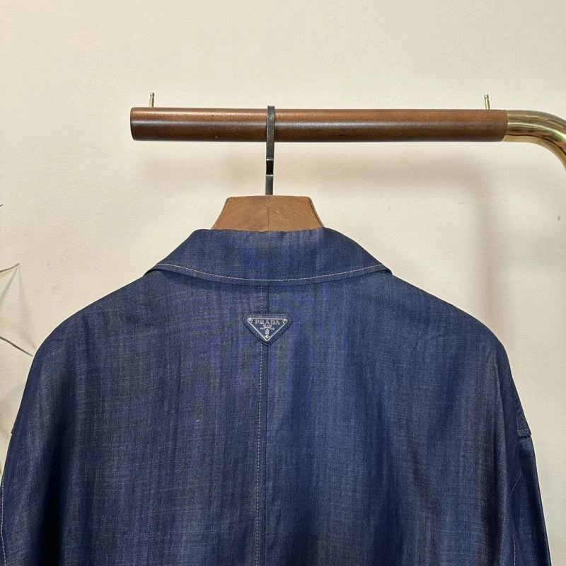 Accurate model Prada Outwear