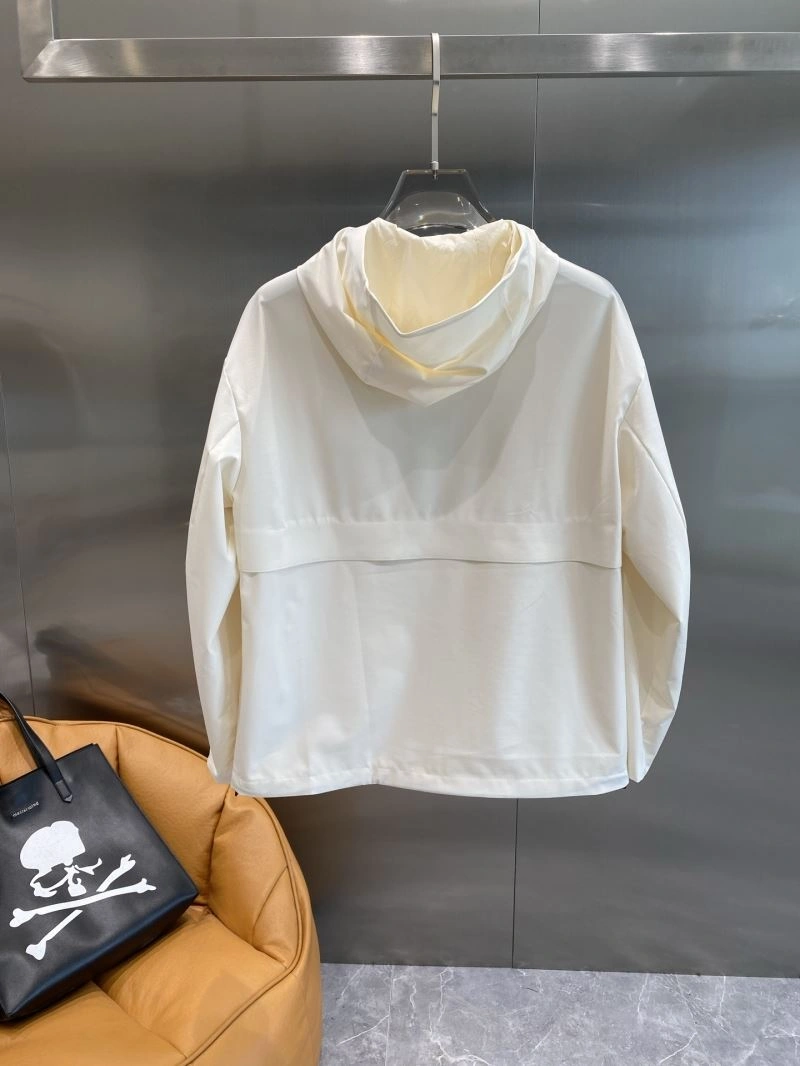 Legit Prada Outwear