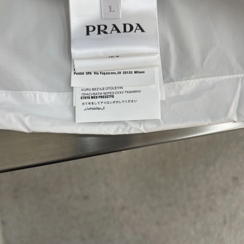Cut-rate Prada Outwear