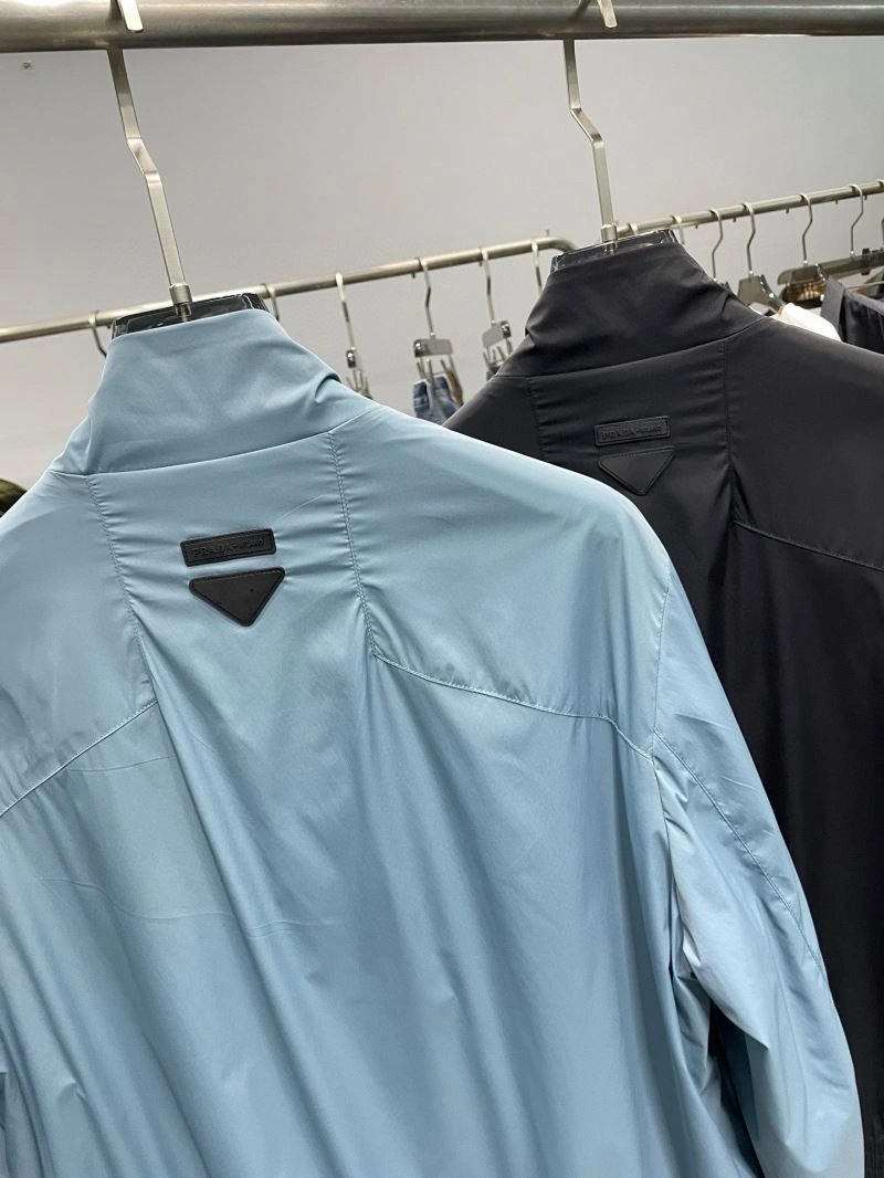 High accuracy Prada Outwear