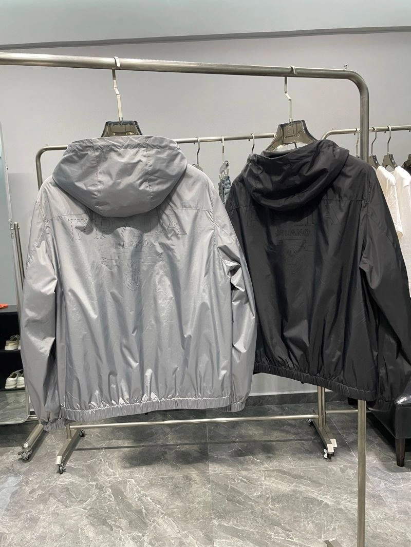 Top match Prada Outwear
