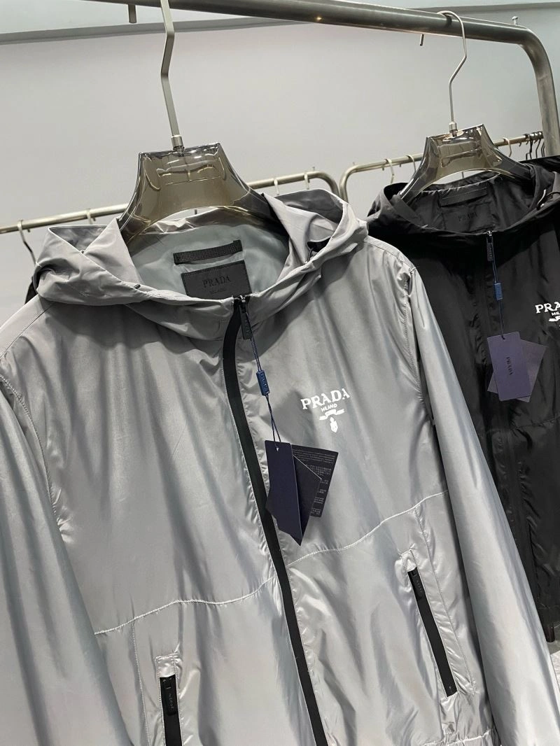 Top match Prada Outwear