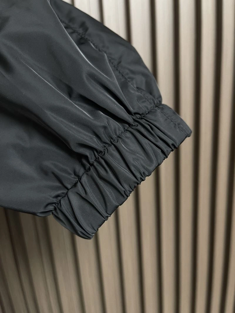 Top mirror Prada Outwear