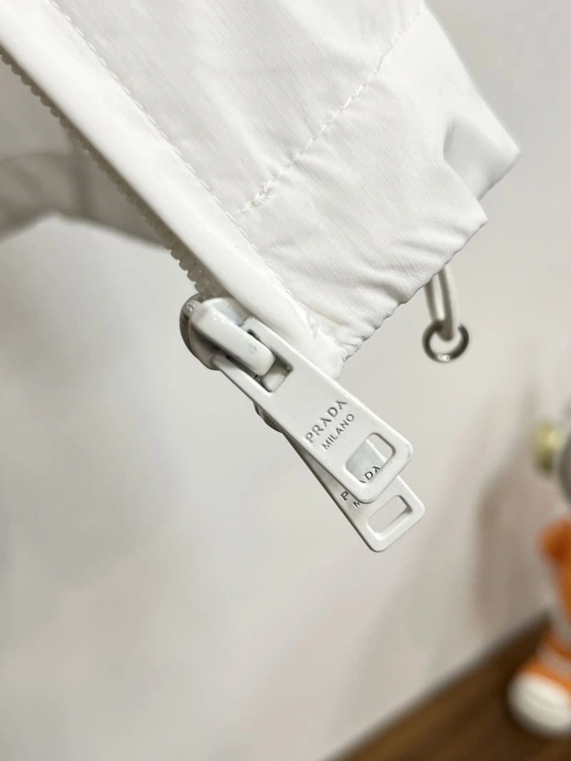 Economical Prada Outwear