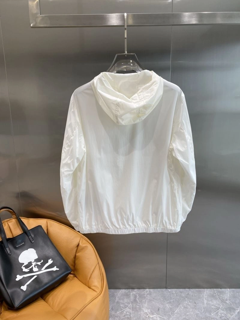 High fidelity Prada Outwear