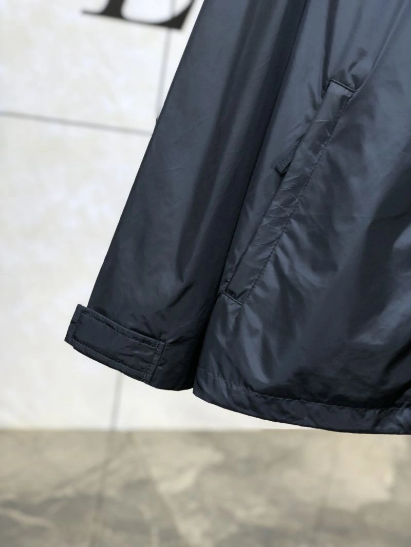 High accuracy Prada Outwear