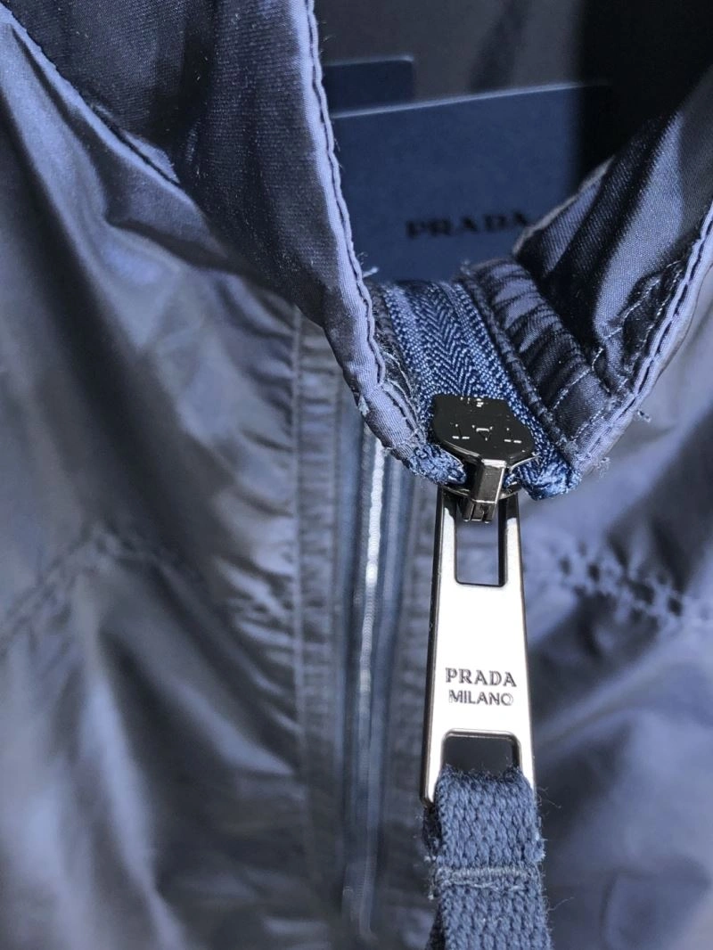 High accuracy Prada Outwear