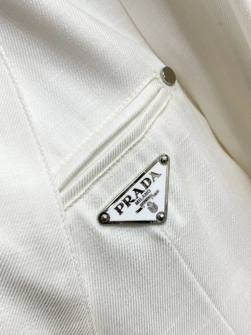 Legit Prada Outwear