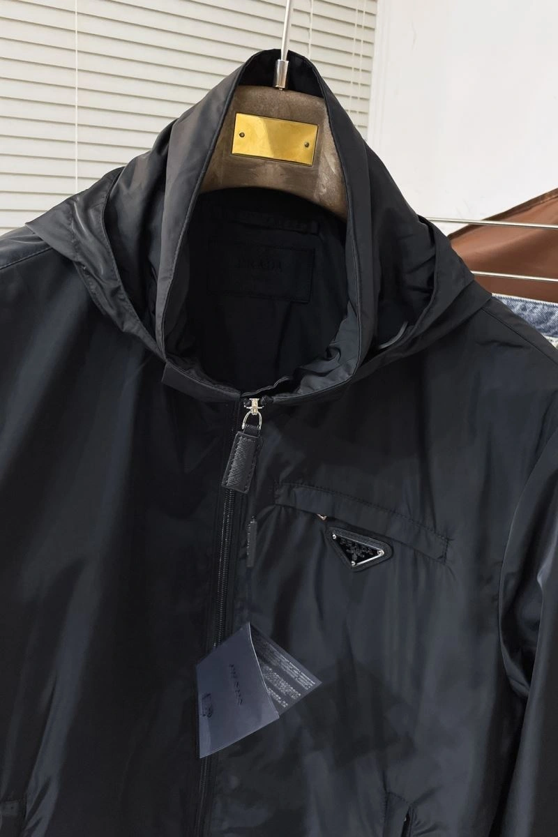 Top mirror Prada Outwear