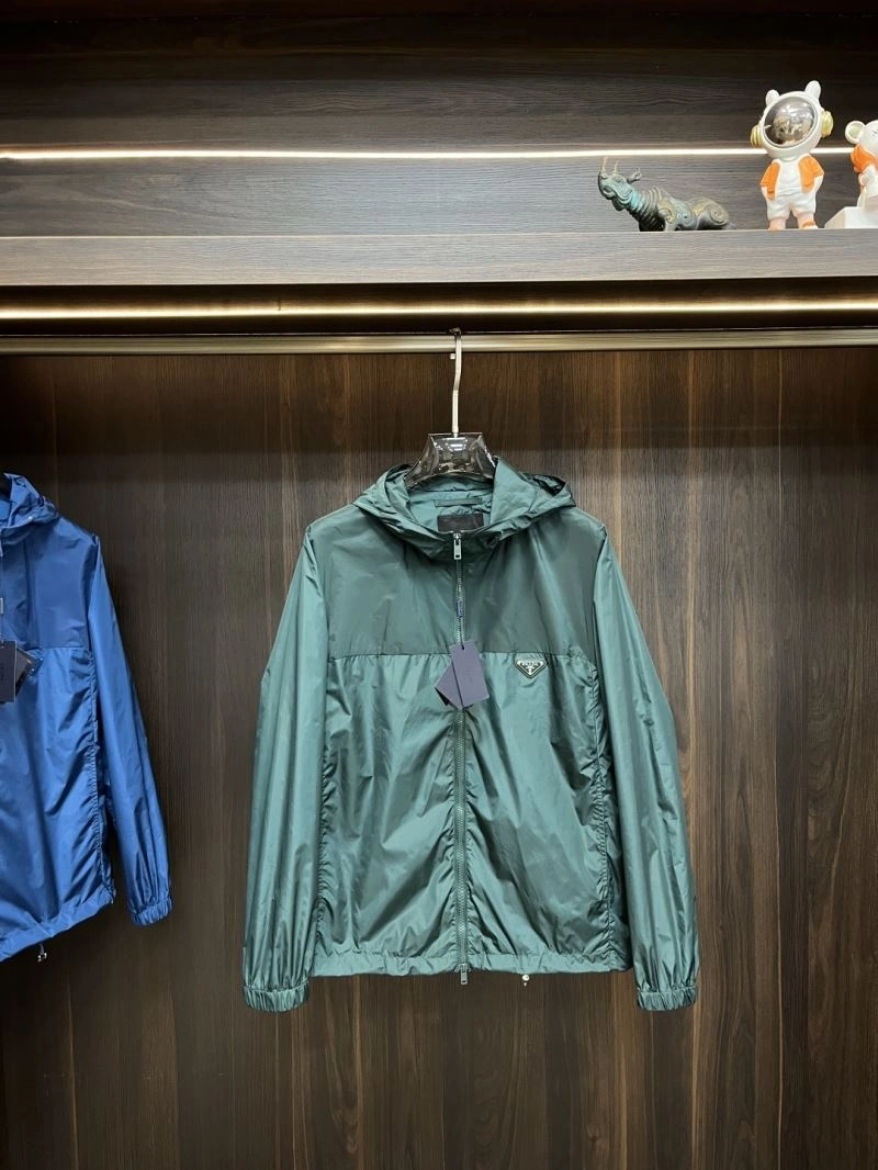 Top match Prada Outwear