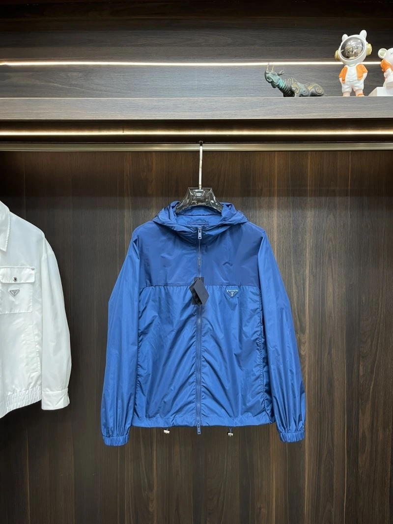 Top match Prada Outwear