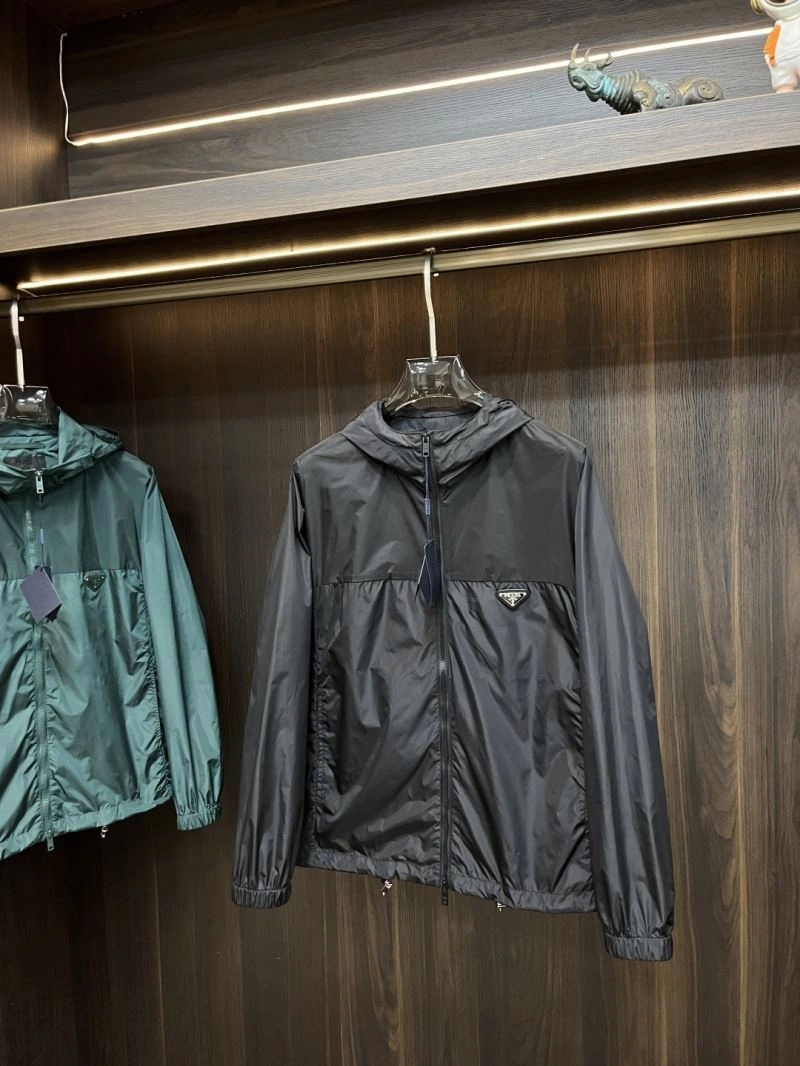 Top match Prada Outwear