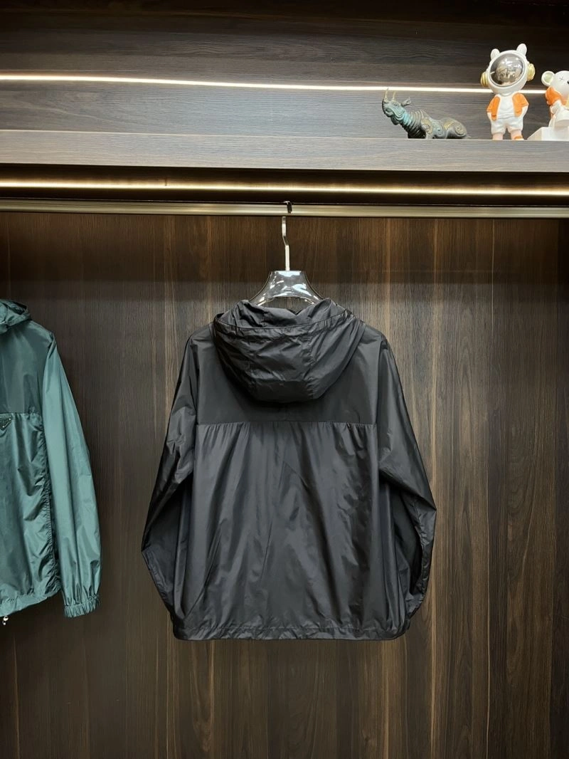 Top match Prada Outwear