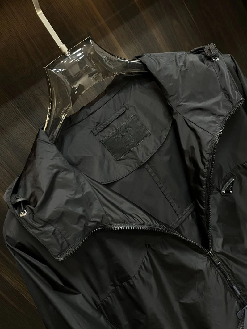 Top match Prada Outwear