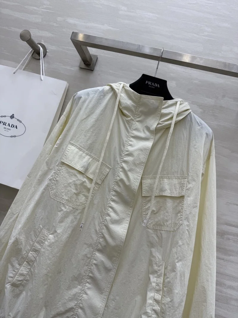Bargain Prada Outwear