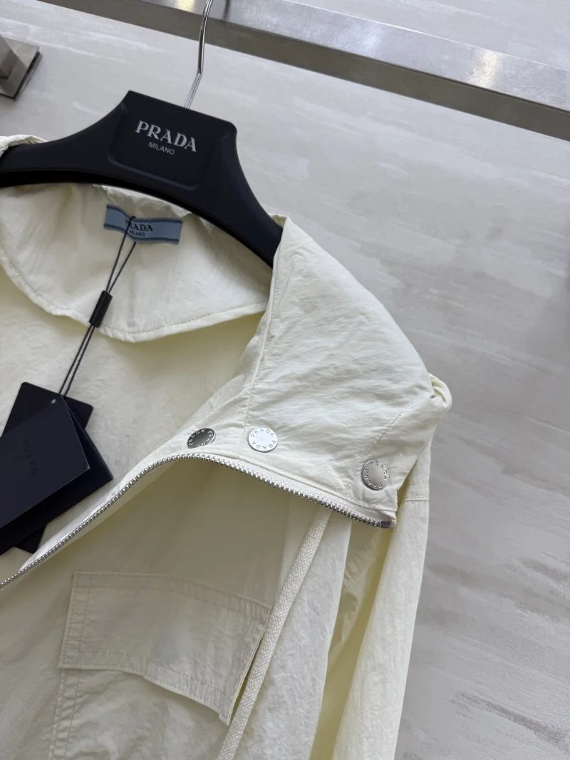 Bargain Prada Outwear