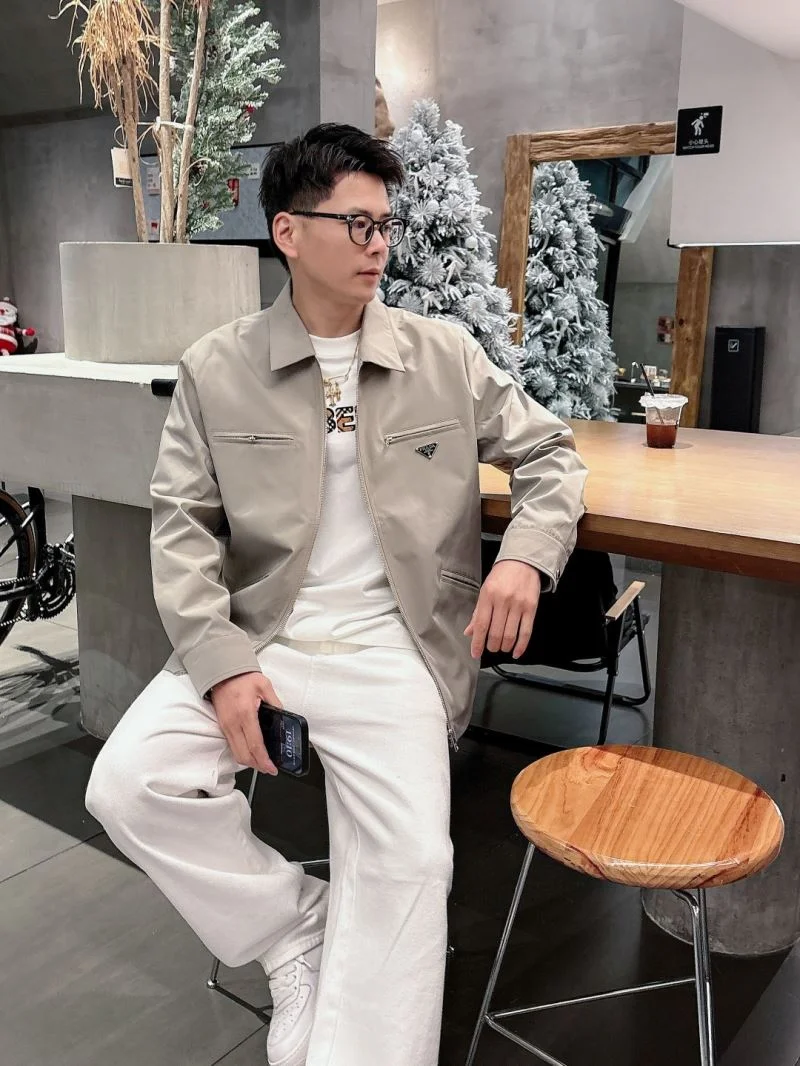 Top mirror Prada Outwear