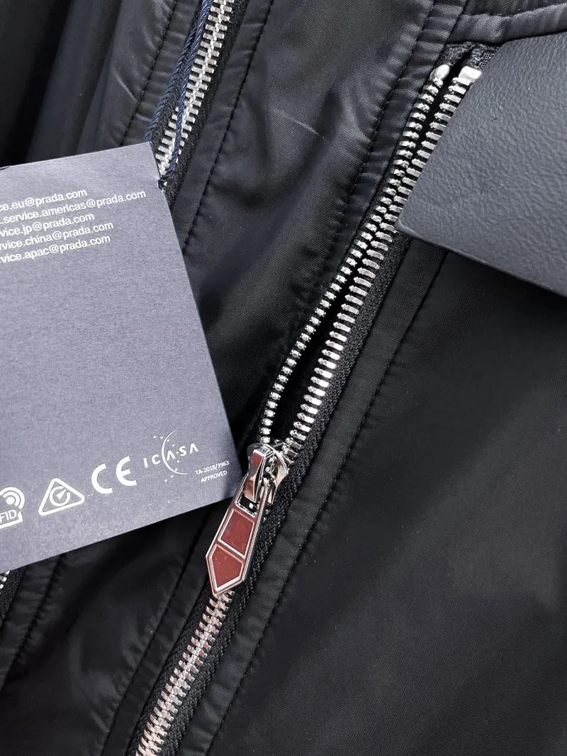 High accuracy Prada Outwear
