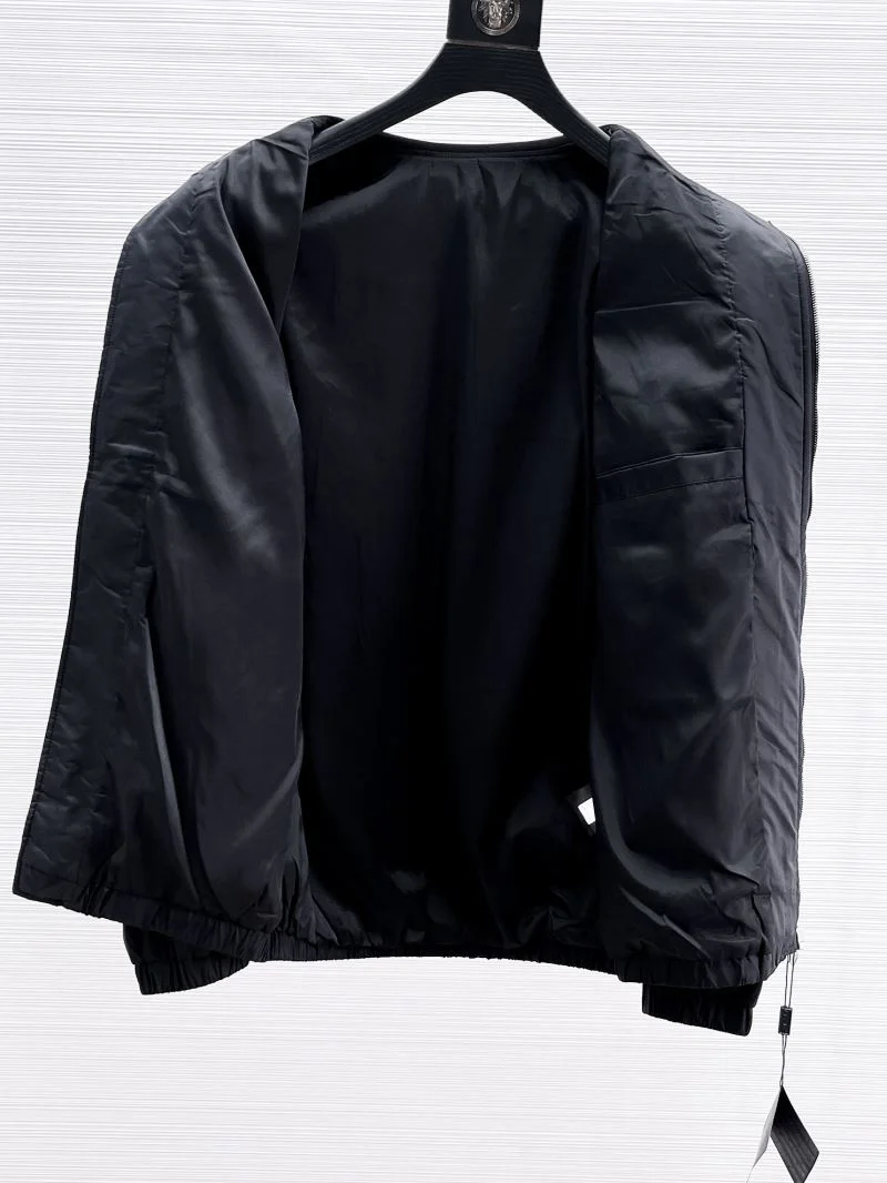 High accuracy Prada Outwear
