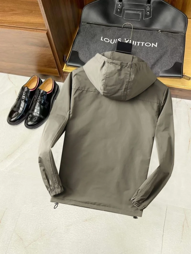Legit Prada Outwear
